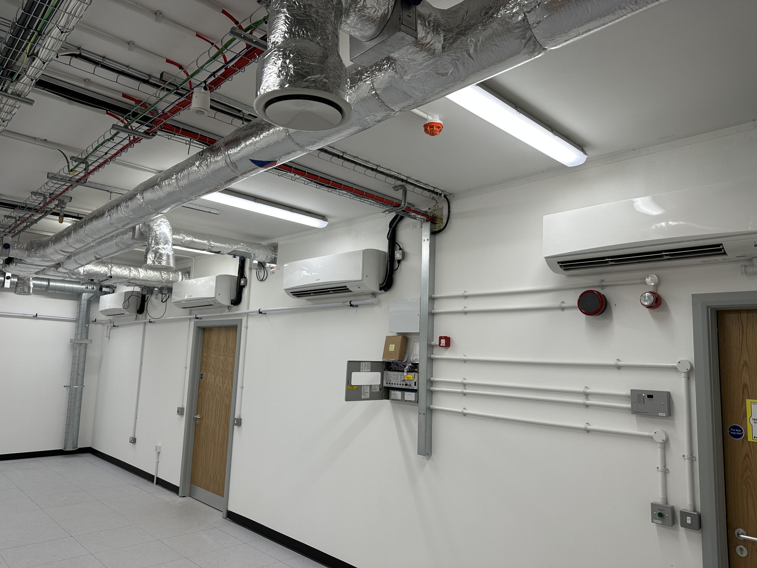 Test Flight Simulator Building for BAE Systems - Comfort Cooling ...